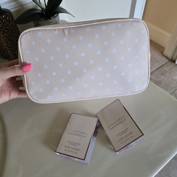 Estee Lauder | Bags | Estee Lauder Large Polka Dot Cosmetic Pouch W ...